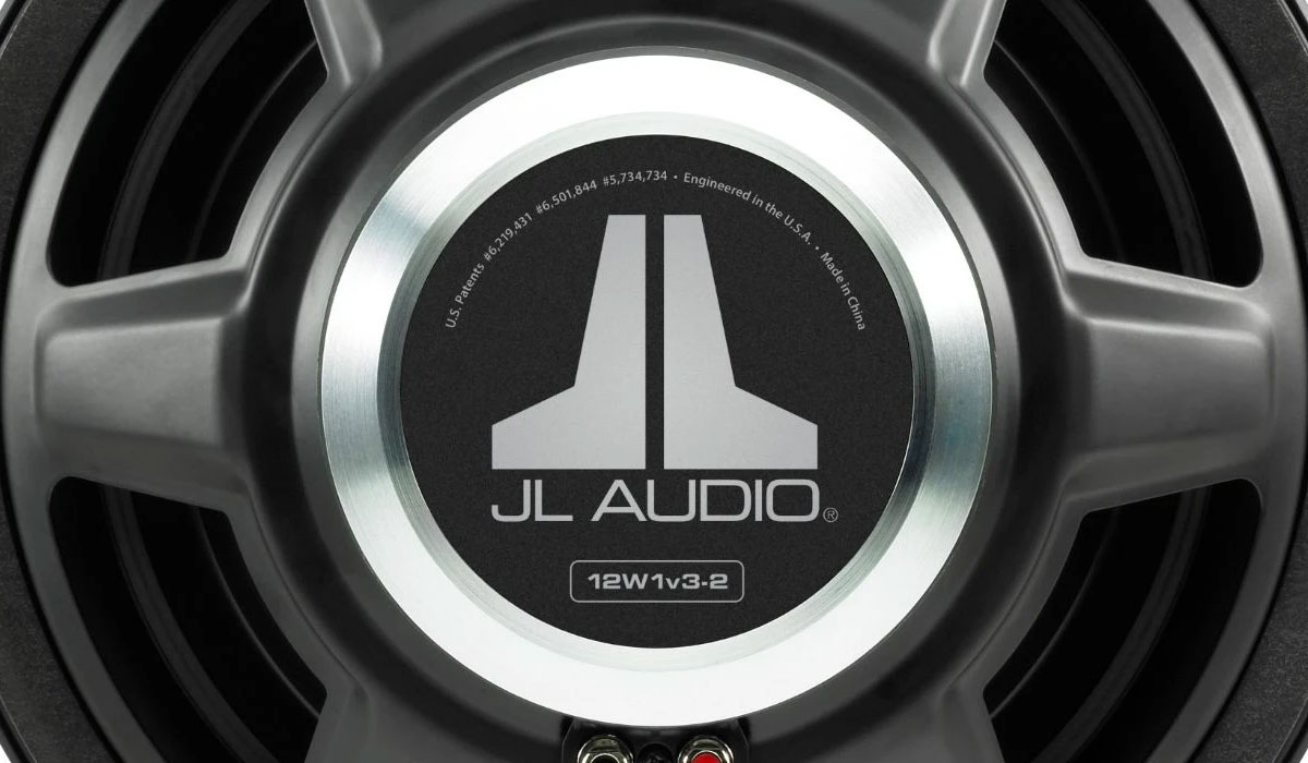JL Audio 12W1v3-2 at Onlinecarstereo.com